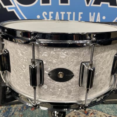 Rogers 5x14" Dyna-Sonic Custom Built Maple Snare Drum in | Reverb