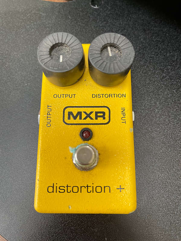 MXR MX-104 Block Distortion + 1975 - 1984 - Yellow | Reverb