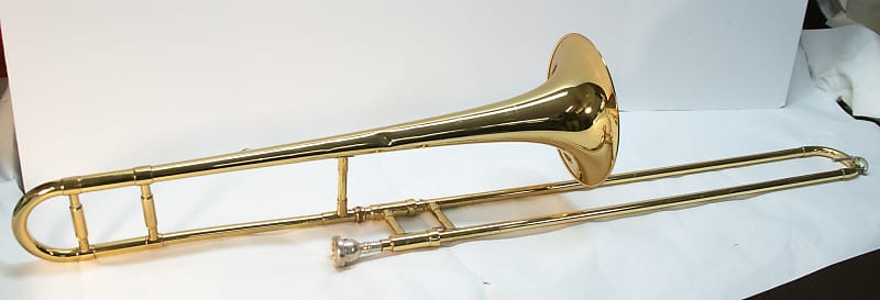 Holton TR 602 - Trombone | Reverb