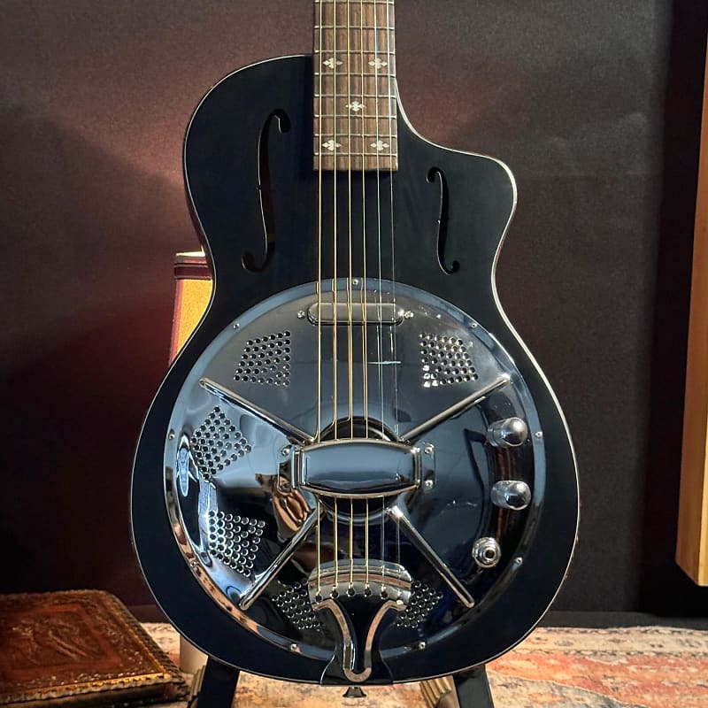Royall Parlorator Maple Cutaway Resonator New Antique Satin | Reverb