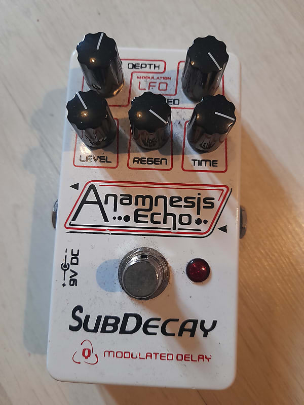 Subdecay Anamnesis Echo 2010s - White | Reverb UK