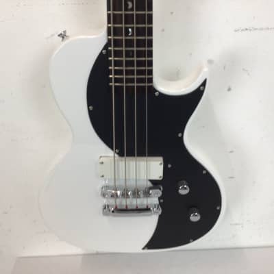 Used Luna LP-STYLE BASS Bass Guitars White | Reverb