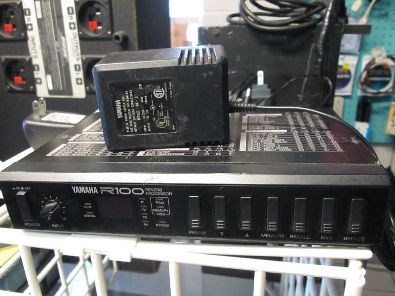 Yamaha R100 1980s Black Reverb multi effects unit desktop | Reverb