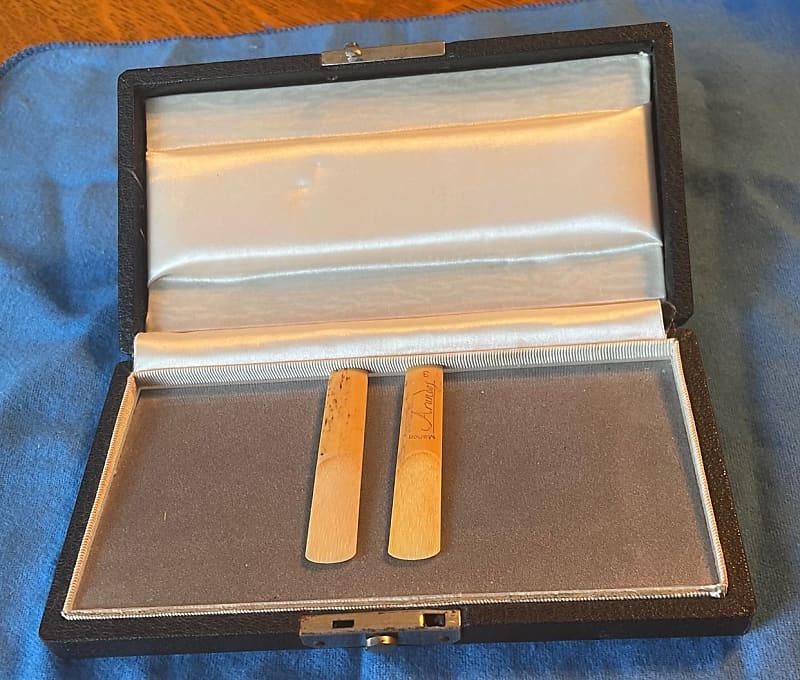European Style 12 Reed Case for Clarinet 1970's | Reverb