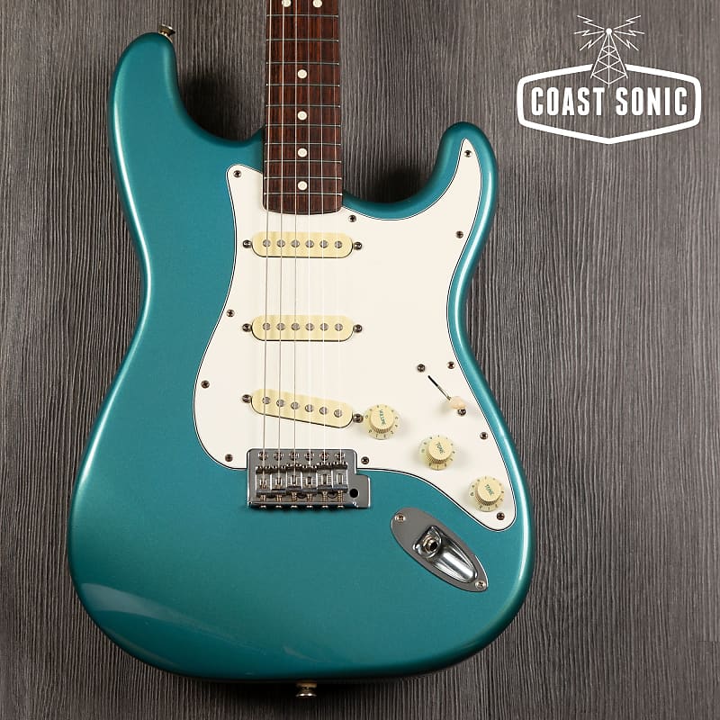 1993 Fender Standard Stratocaster Ocean Turquoise | Reverb