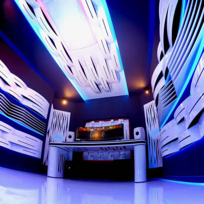 Artnovion Jan Morel State-of-the-Art Full Studio Acoustic | Reverb