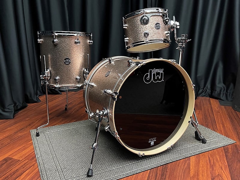 Drum Workshop Used Performance Drum Set Maple Bermuda Sparkle | Reverb