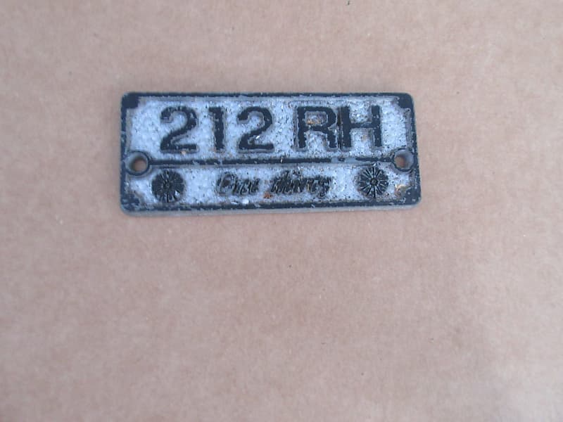 Vintage Music Man 130 212 RH Amplifier Logo MusicMan | Reverb