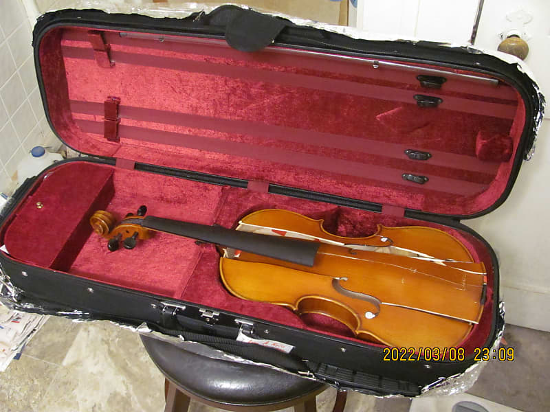 X X X Eastman Albert Nebel VA601, 16" viola -- destroyed -- | Reverb