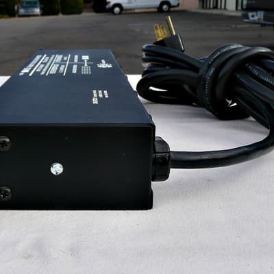 TRIPPLITE IBR-12 ISOBAR AC Spike & Line Noise Filter | Reverb