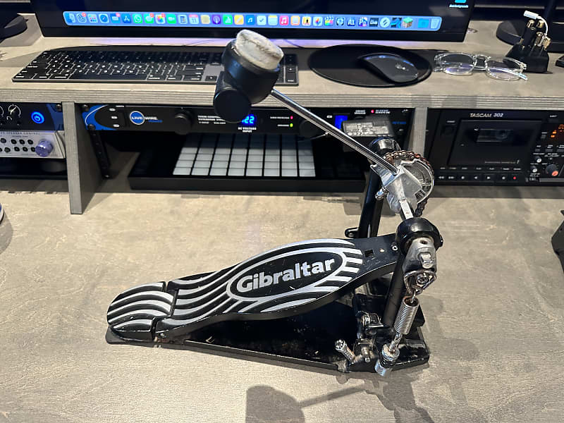 Gibraltar GI5611 Bass Drum Kick Pedal - Black | Reverb