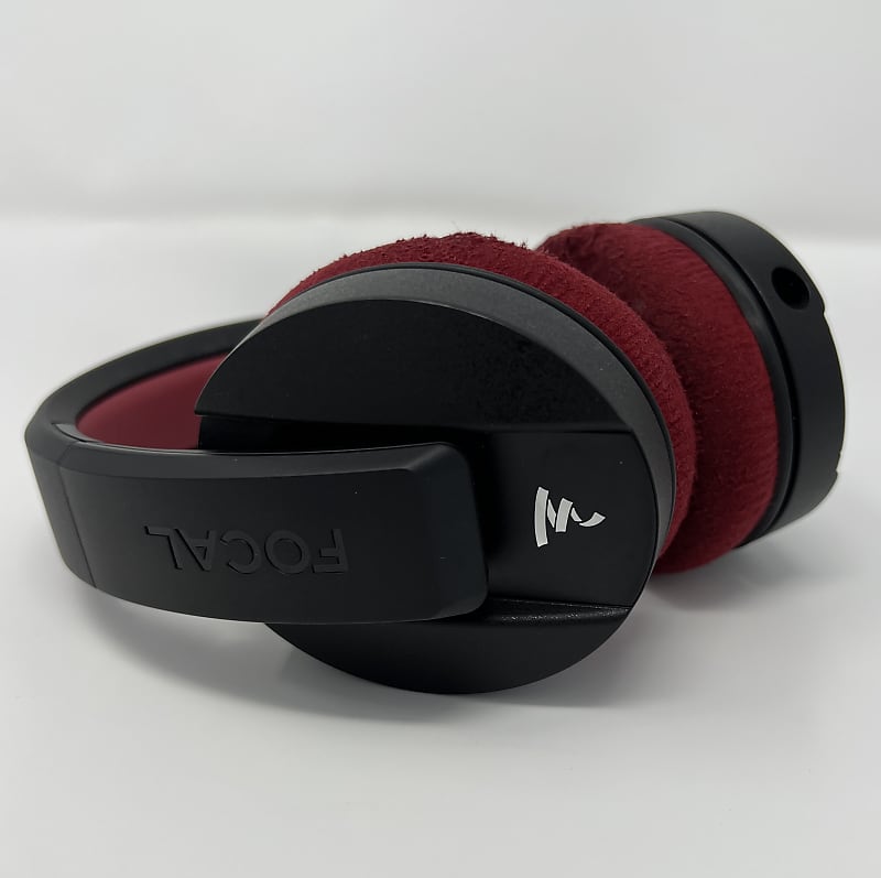 Focal Listen Professional Closed- Circumaural Headphones | Reverb