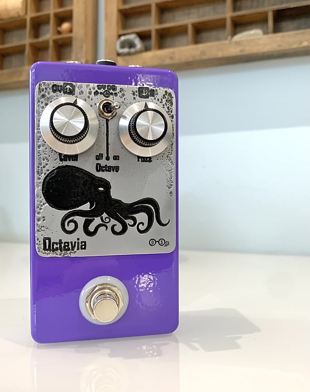 DSFX Octavia - Octave Fuzz | Reverb