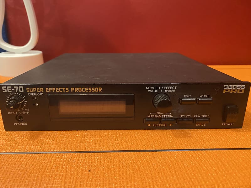BOSS SE-70 Super Effects Processor マルチエフェクター - 9，775円 | noguchi.ug.edu.gh