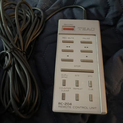 TEAC RC-204 Remote Control Unit for X-2000R, X-2000M and | Reverb