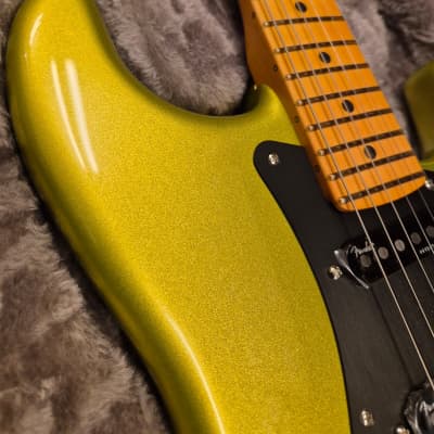 Fender American Ultra II Stratocaster HSS Solar Flare | Reverb France