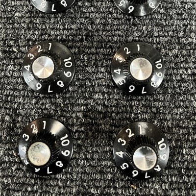 Fender Vintage Amplifier Knobs - Late 60s/Early 70s - Set of | Reverb