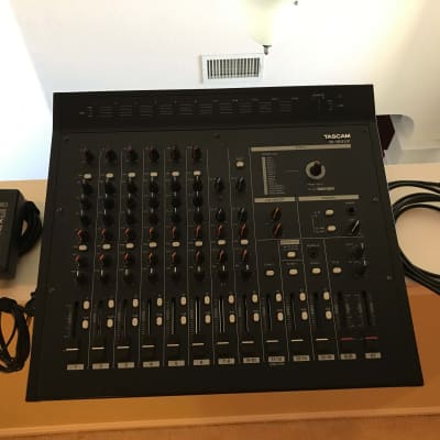 TASCAM M-164UF Mixer / USB 2.0 Interface with FX and Meter | Reverb