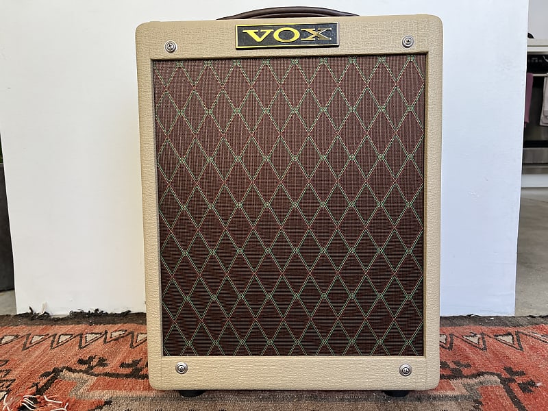 Harp Gear Double Trouble Cream Harmonica 2x8" Boutique Combo | Reverb