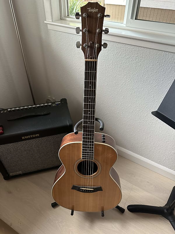 Taylor GC3 Lefthanded 2009 | Reverb