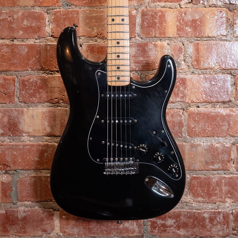 Fender Stratocaster Electric Guitar Black | | S944259 | | Reverb