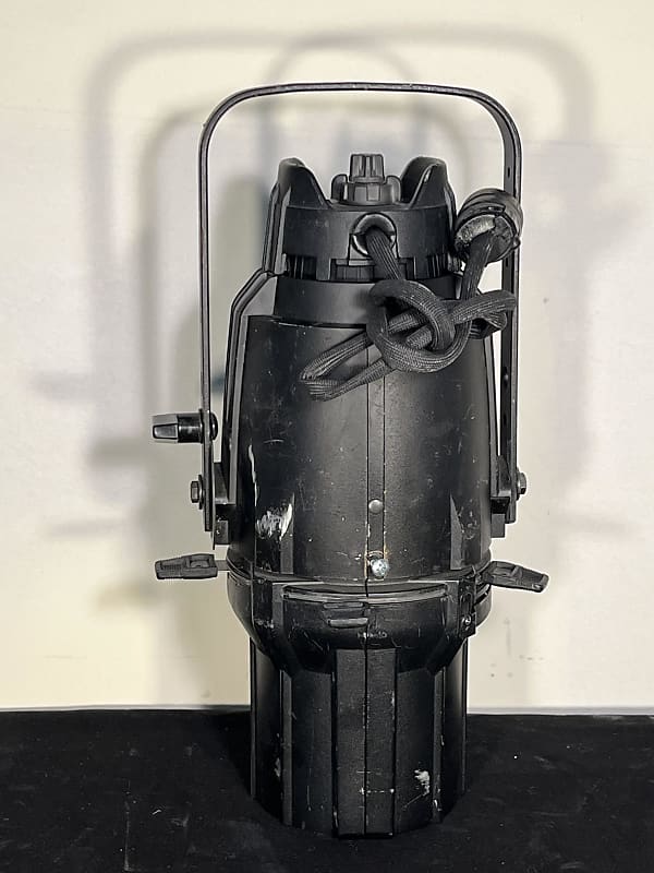 ETC Source Four Ellipsoidal Light 750 (Pkg of 2) | Reverb