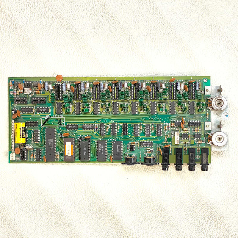 Sequential Circuits Split-8 / Pro-8 Vintage Synthesizer | Reverb