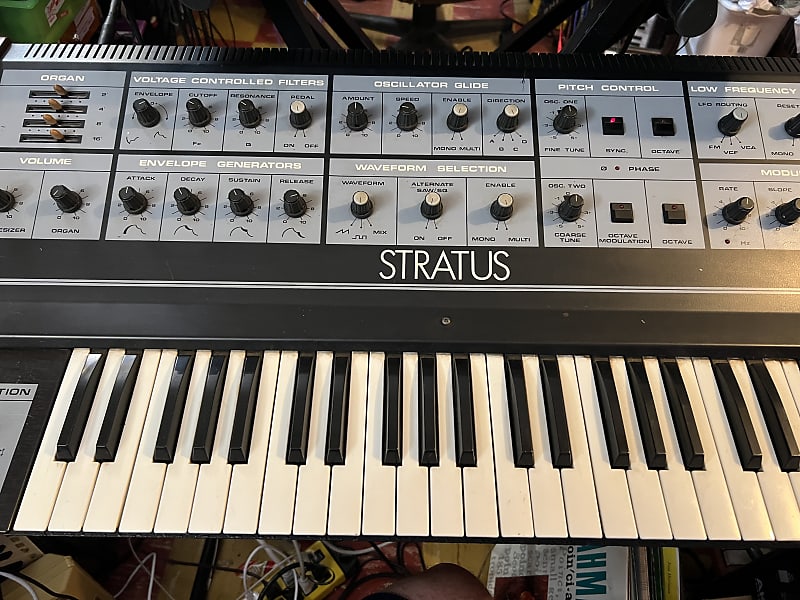 Vintage Crumar Stratus | Reverb