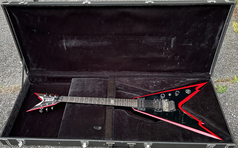 2007 Dean Dimebag Darrell Signature Razorback V W/OHSC Black | Reverb