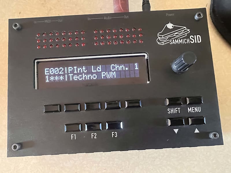 Sammich Sid Synthesizer 2016 - black | Reverb