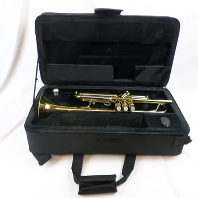 Getzen 390 Trumpet w/ New Case and Mouthpiece | Reverb