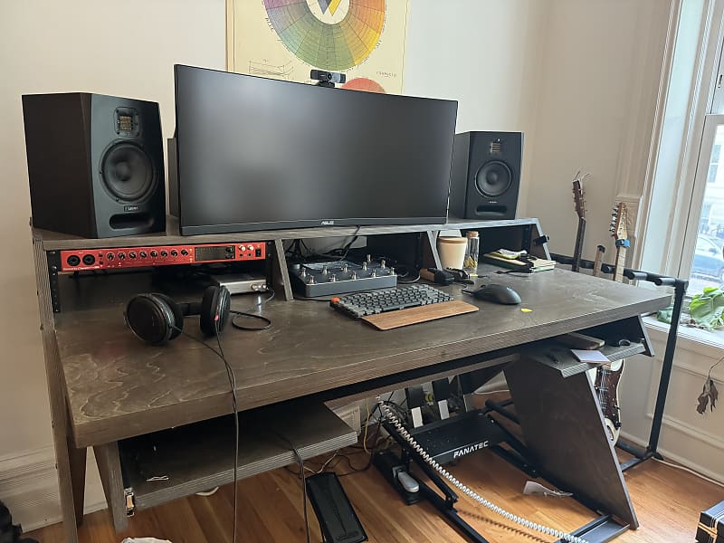 Output Platform Studio Desk 2022 - Kodiak Brown | Reverb