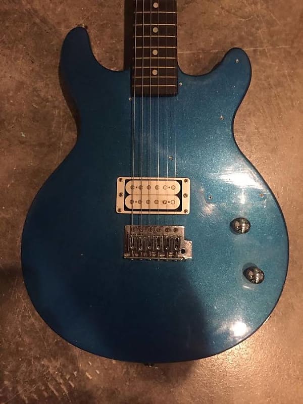 First Act ME952 - Blue sparkle LP double cut style | Reverb