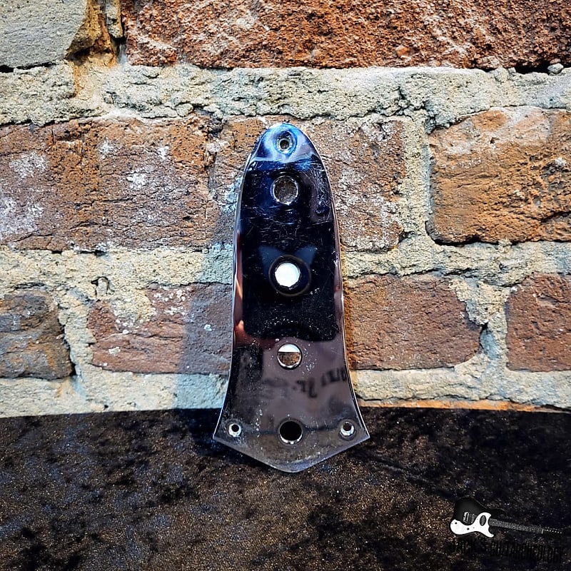 J-Style Bass Control Plate (Chrome, Light Relic) | Reverb