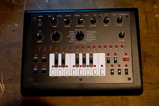 x0xb0x TB-303 Clone Black | Reverb UK