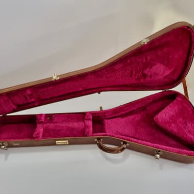 Gibson Flying V case Flightcase 1990's - Brown / Pink | Reverb