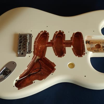 STUNNING Fender Classic Player '60s Stratocaster Body, Bridge | Reverb