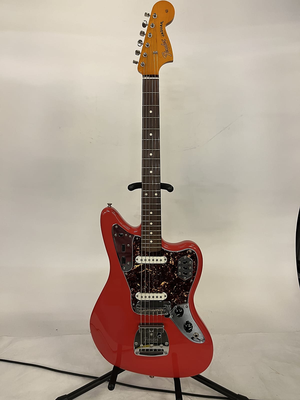 Question about bridge covers... - OffsetGuitars.com