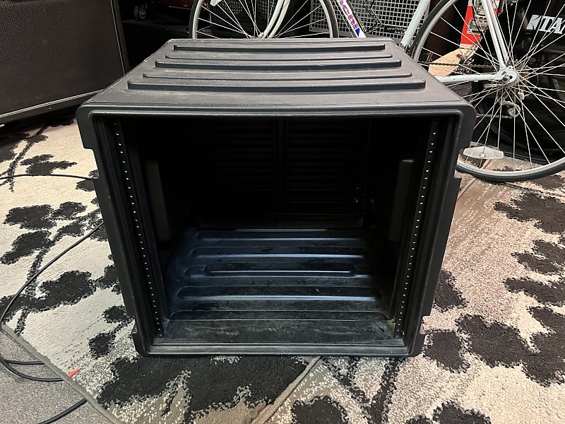 SKB 12 space rack 2017 Black | Reverb