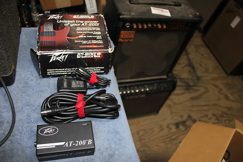 Peavey AT-200B | Reverb