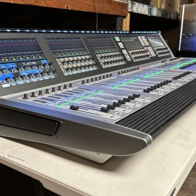 Soundcraft Vi7000 | Reverb