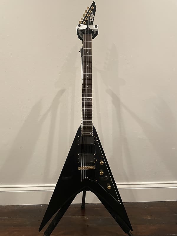 ESP LTD V-300 EMG | Reverb