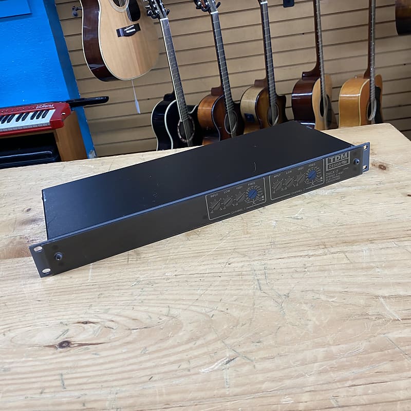 TDM Design 24CX-2 Stereo 2-Way Electronic Crossover w/ | Reverb