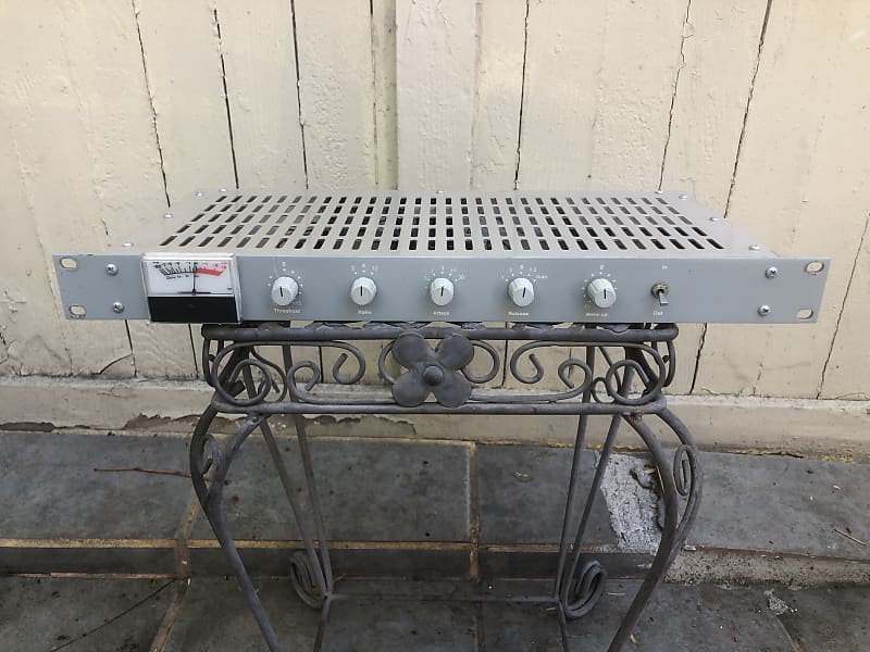 Gyraf GSSL Stereo Bus Compressor 2010 - Gray | Reverb