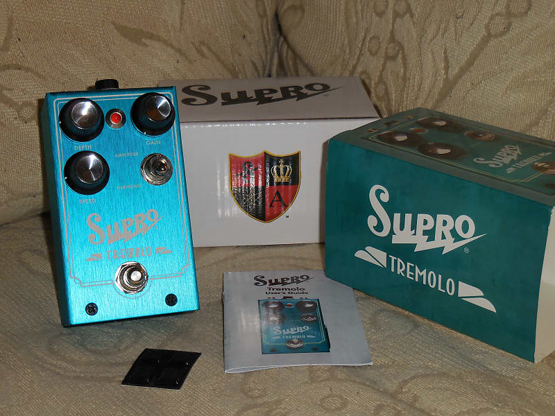 Supro Harmonic Tremolo Pedal w/box | Reverb