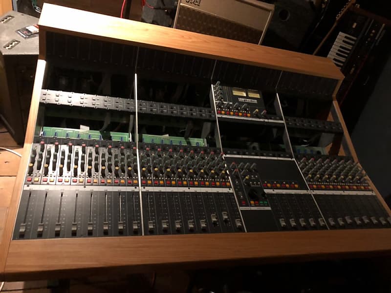 Looptrotter Modular Console 24 Channels 2019 - American | Reverb