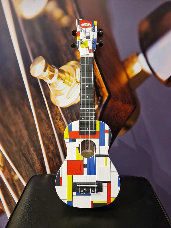 Gewa Sopran Ukulele Square, White 1 | Reverb