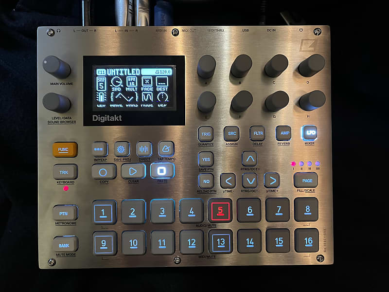 Elektron Digitakt E25 | Reverb