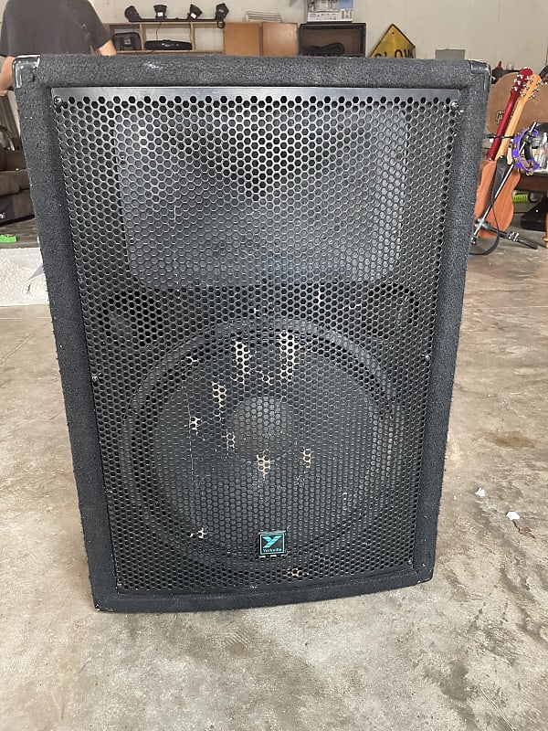 Yorkville YX15 | Reverb