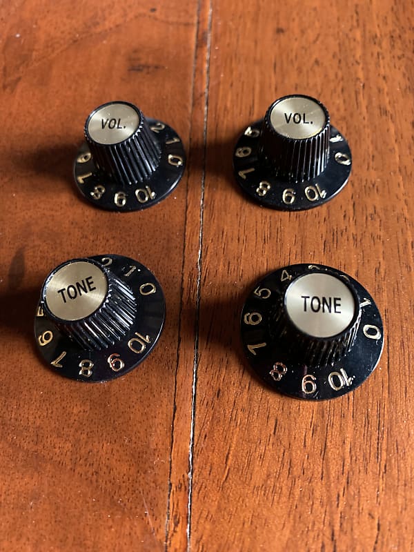 70/80 Gibson Witch Hat Knobs Black/Gold | Reverb